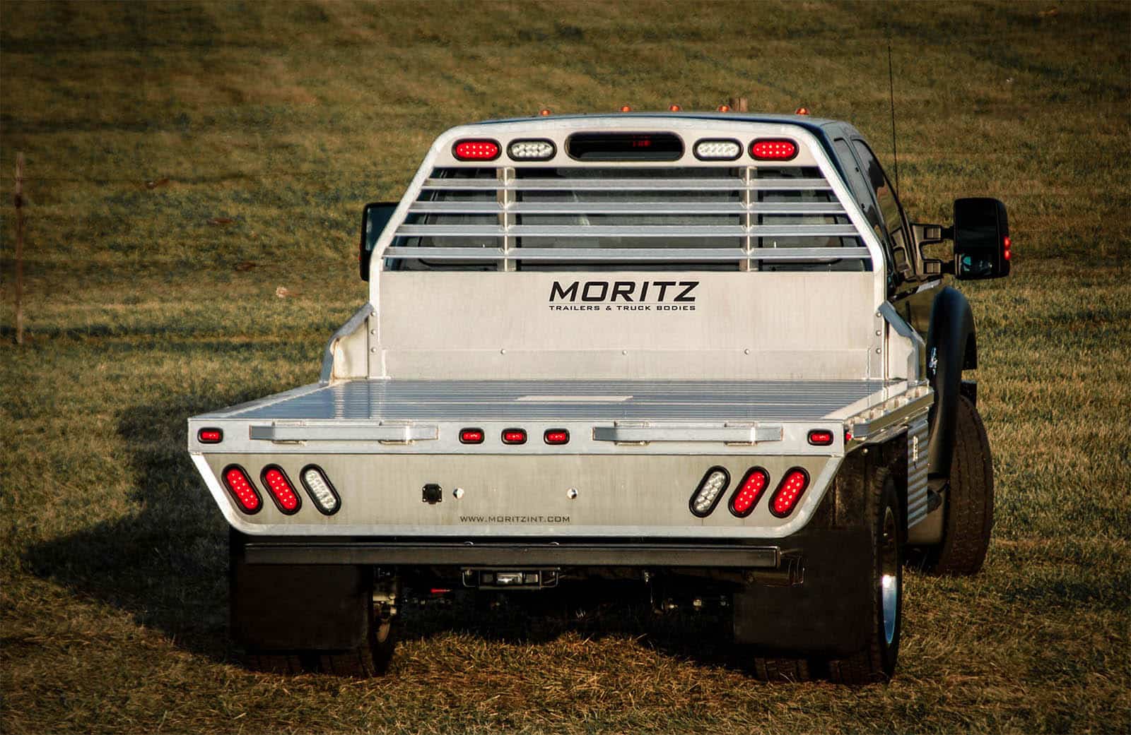 Innovative Hauling Solutions | Moritz Trailers & Truck Bodies