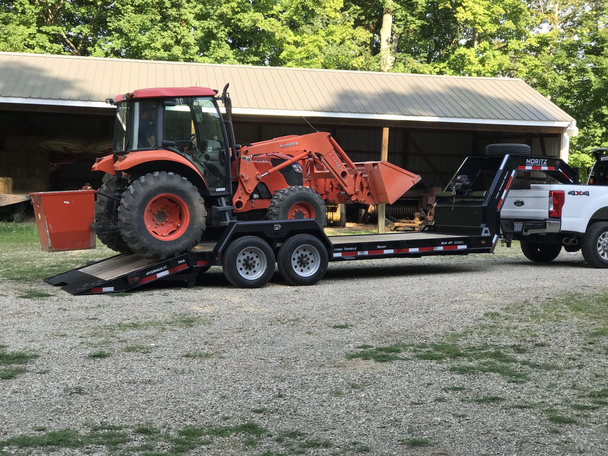 ELH HT Series﻿ Hydraulic Tail | Moritz Trailers & Truck Bodies