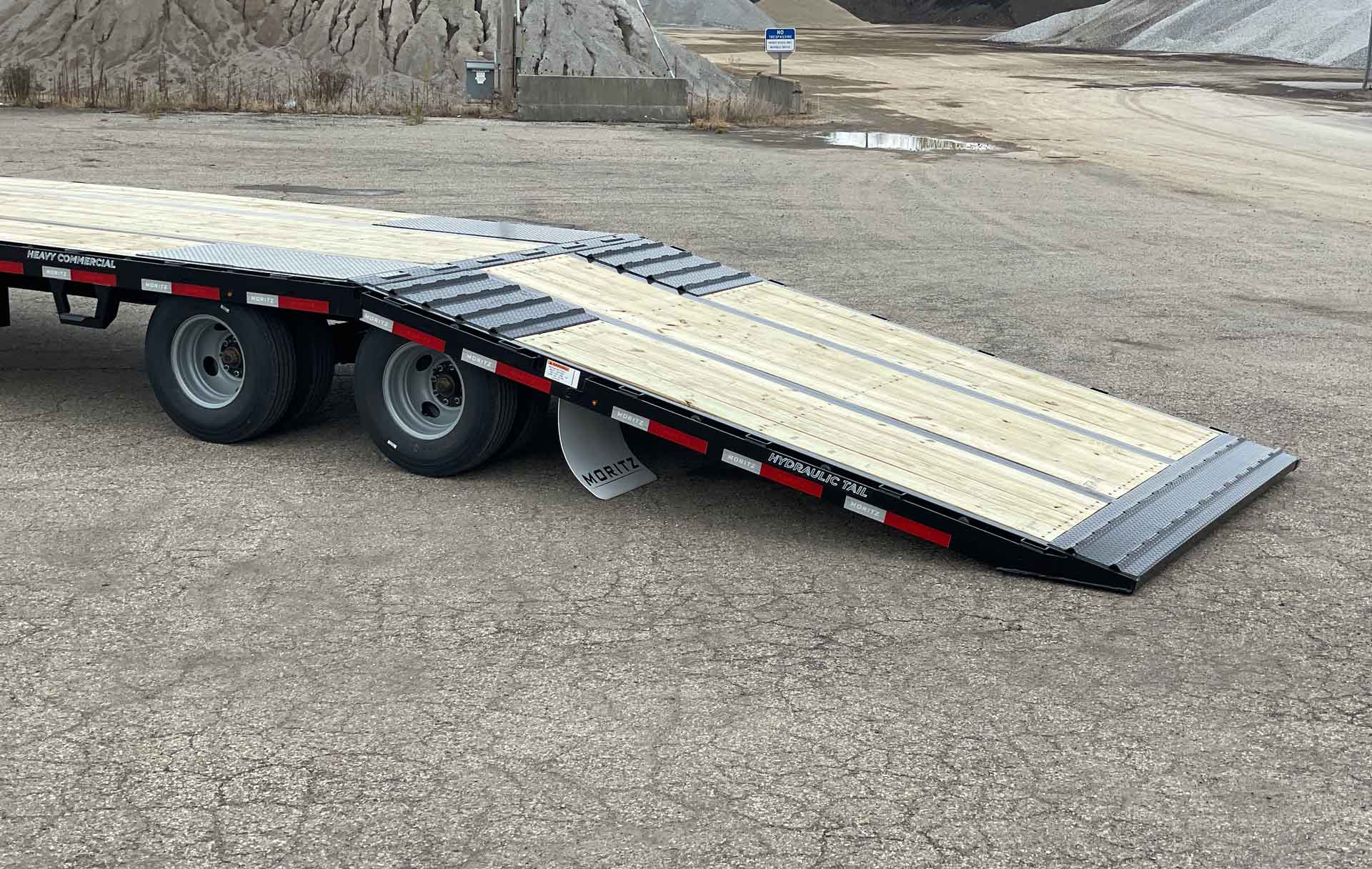 Hydraulic Tail FDH HT Series﻿ | Moritz Trailers & Truck Bodies